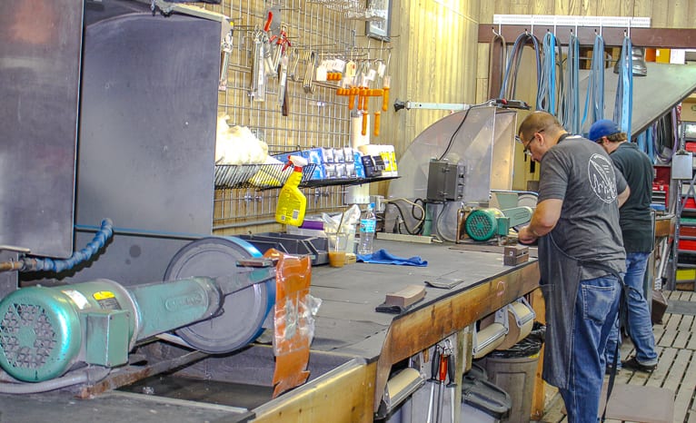 sharpening crop | Northwestern Cutlery